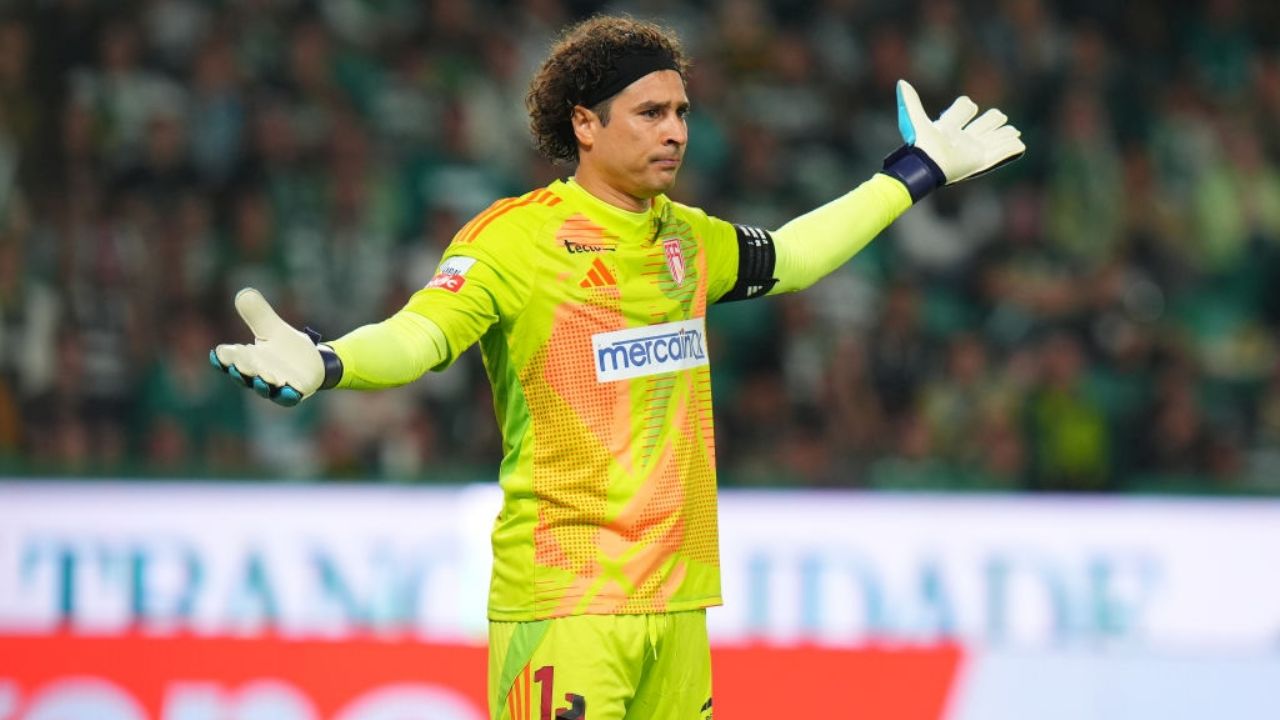 Guillermo Ochoa hace ATAJADA CLAVE para salvar del descenso al AVS de Portugal | Pasión Águila